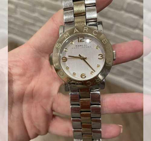 Наручные часы Marc Jacobs