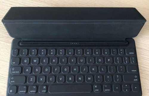 Чехол-клавиатура Apple Magic Keyboard для iPad