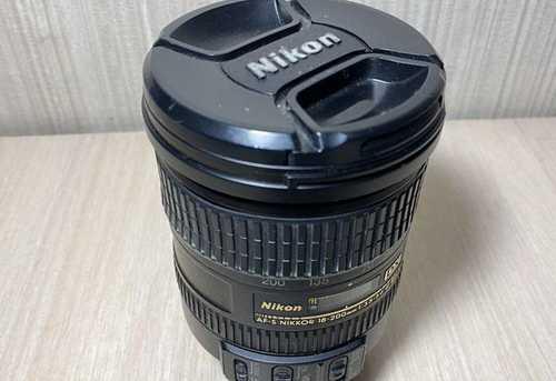 Объектив Nikon 18-200mm