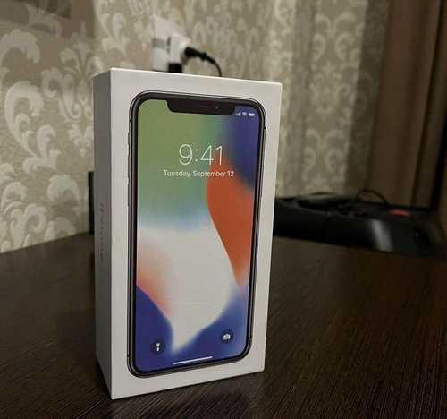 iPhone X, 256 ГБ
