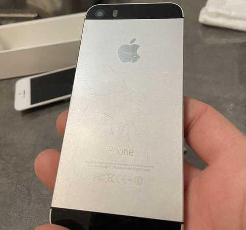 iPhone 5S, 16 ГБ