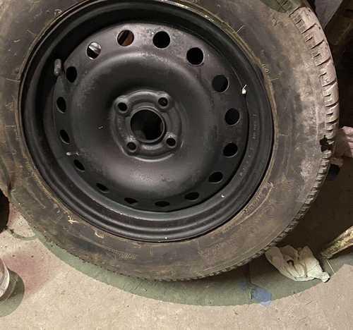Запаска на renault logan рено логан r15
