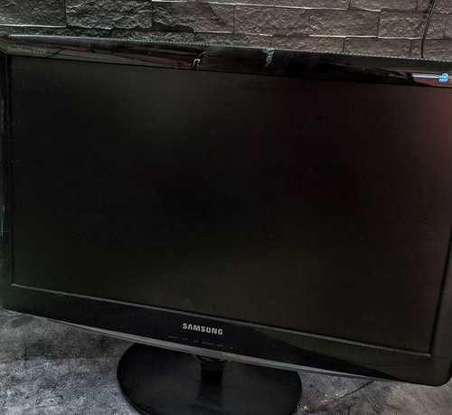 Монитор Samsung B2430L