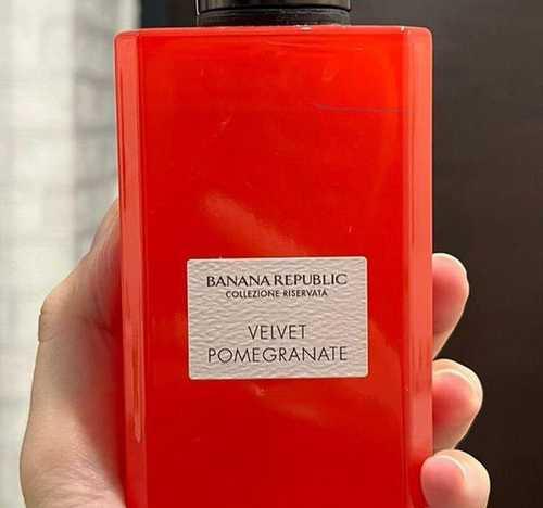 Banana Republic Velvet Pomegranate