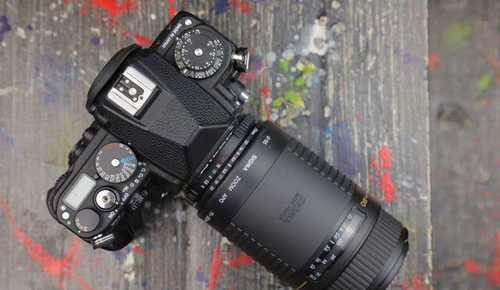 Nikon DF Body Black + Sigma 75-300mm f/4.5-5.6