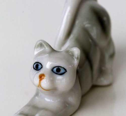 Фарфоровая фигурка, статуэтка кошки