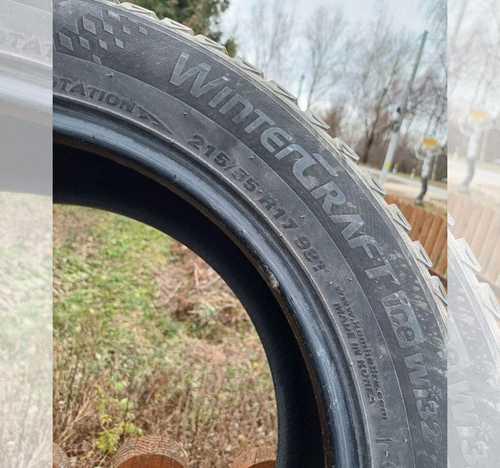 Kumho WinterCraft Ice Wi32 215/55 R17