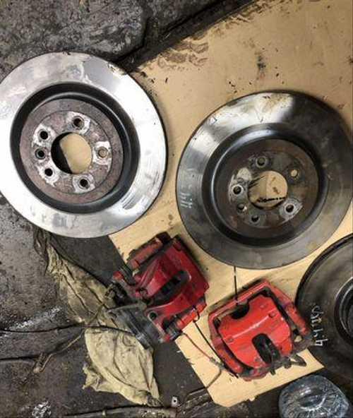 Задние суппорта тормоза Range Rover L494 / L405