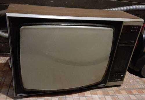 Телевизор СССР горизонт 61ТЦ-410