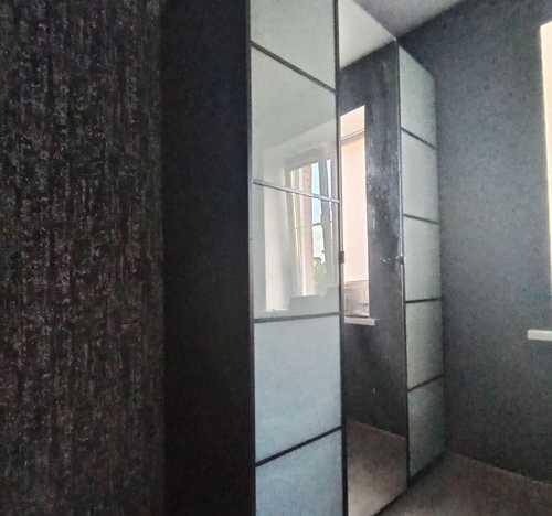 Шкаф Икея (IKEA Pax) трехдверный с зеркалом бу