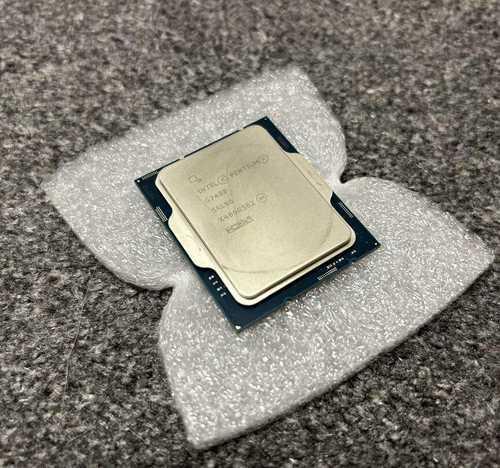 Процессор Intel Pentium Gold G7400 LGA1700 UHD 710