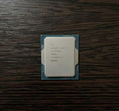 Процессор Intel Core i7 13700kf