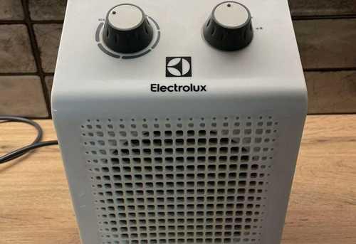 Тепловентилятор Electrolux S 1115