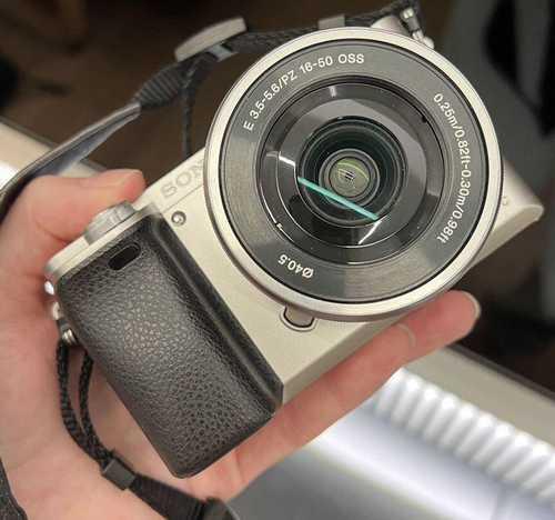 Sony alpha 6000 kit