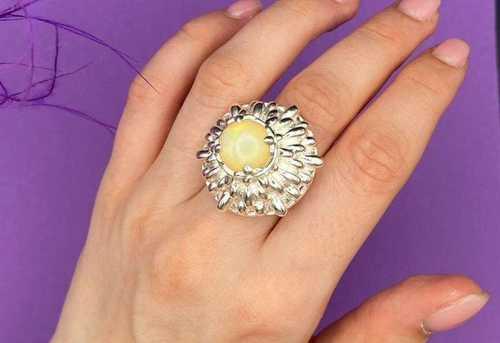 Серебряное кольцо с опалом