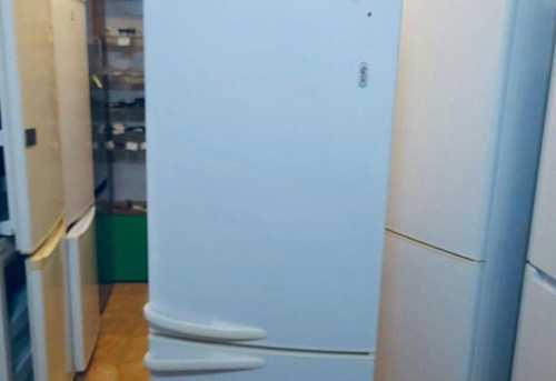 Холодильник Атлант 2-ух компрессорный