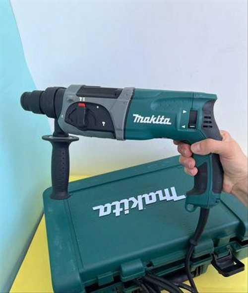 Перфоратор Makita Сетевой HR2470R