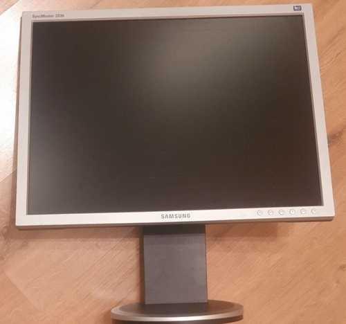 Монитор Samsung 20"