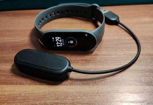 Смарт часы xiaomi mi SMART band 4