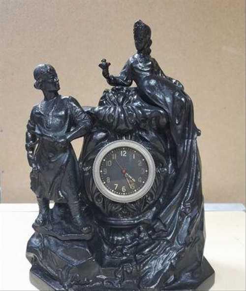 Настольные часы -статуя СССР