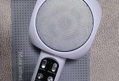 Беспроводной микрофон со встроенной колонкой