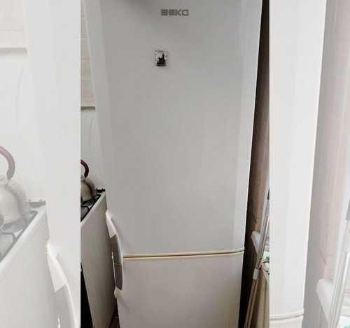 Холодильник Beko CSK 34000 под ремонт