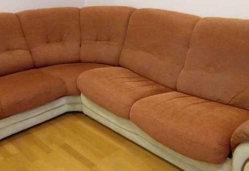 Большой угловой диван с креслом бу