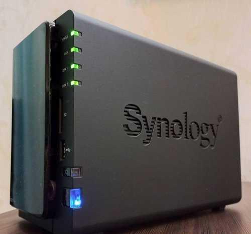 NAS-сервер Synology DS211+