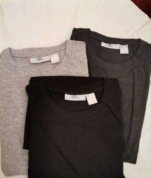 2 комплекта мужских футболок с ценой за комплект