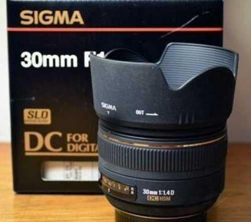Sony A-Sigma AF 30mm f/1.4 EX DC+Бленда+Япония+