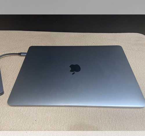 Apple macbook pro