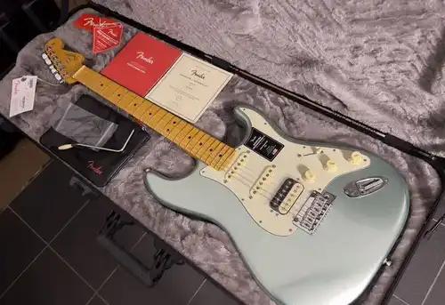 Fender American Professional II Stratocaster HSS