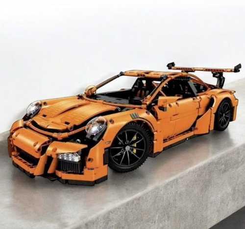 Конструктор Technic Porsche 911 GT3 R5 T2056