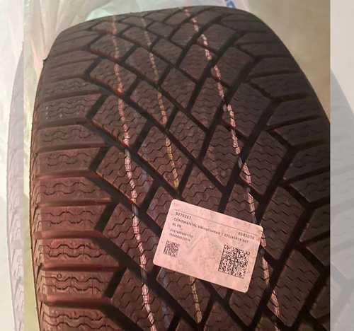 Continental ContiVikingContact 7 235/45 R18