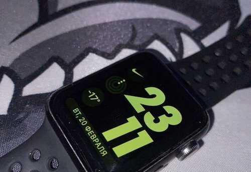 Apple watch siries 2 42 mm nike