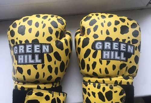 Боксерские перчатки green hill 10