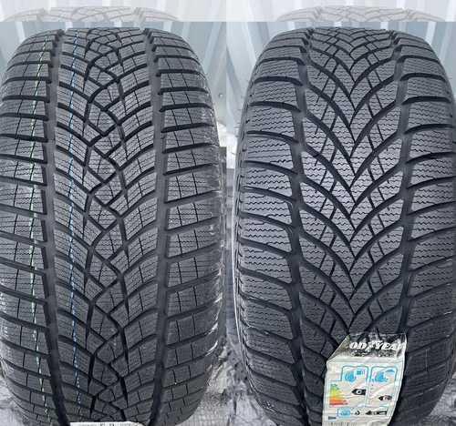 Goodyear UltraGrip Performance  235/40 R18