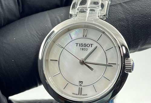 Часы женские Tissot кварцевые