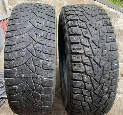 Dunlop SP Winter Ice 02 215/60 R16