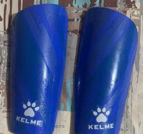 Щитки футбольные Kelme