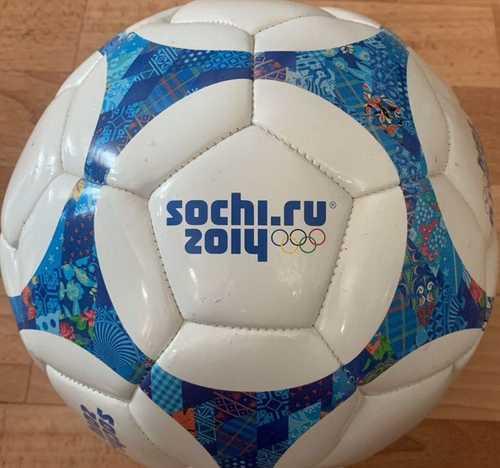 Футбольный мяч sochi 2014