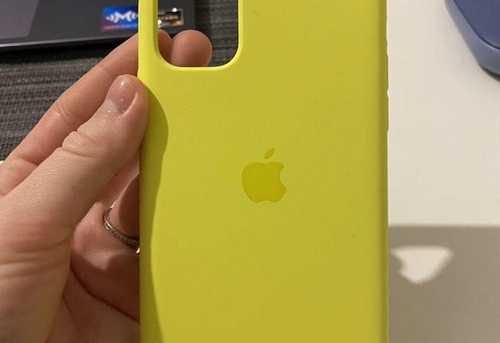 Чехол желтый на iPhone 11