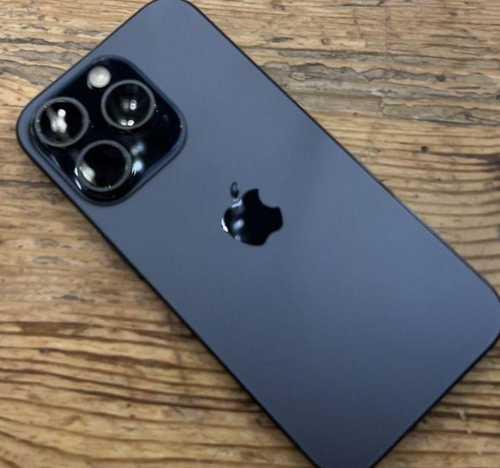 iPhone 15 Pro, 256 ГБ