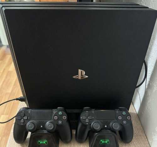 Sony playstation 4 pro 1tb 2 геймпада