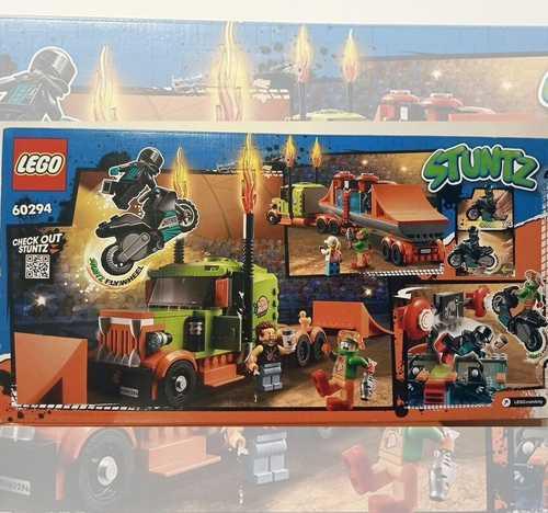 Lego City 60294 Грузовик для шоу каскадеров