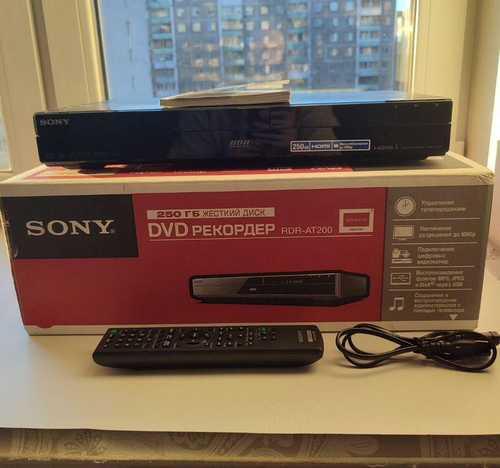 DVD-рекордер Sony rdr-AT200 B новый