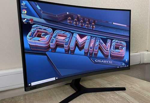 Игровой изогнутый монитор Samsung (27"/ 240 Гц)