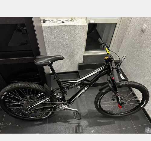 Specialized enduro EVO