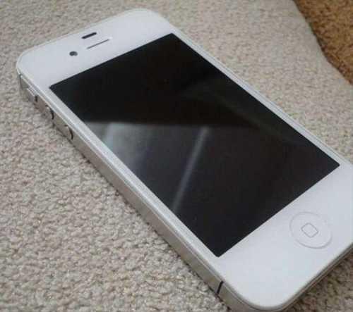 Телефон iPhone 4s белый