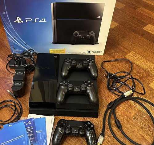 Sony PlayStation 4, 500 ГБ, 2 геймпада